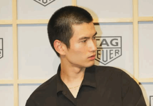 モデルKOHEI(コウヘイ)が松井愛莉と結婚！経歴・学歴・本名・身長まとめ | Tomi Blog